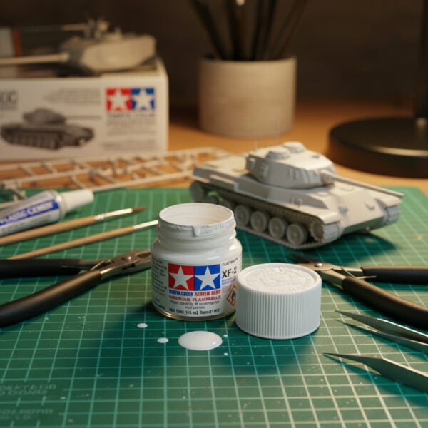 Tamiya Acrylic Paints XF2 X-F2 81702 Flat White