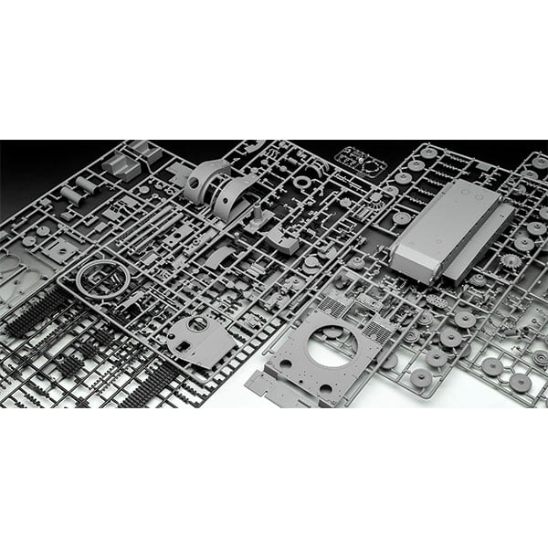 Revell Gift Set 75 Years Tiger I 1/35 Scale RVG 05790 • Canada's ...