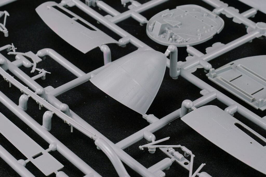 Border Model Avro Lancaster 1/32 Scale with Full Interior BF010 Custom ...