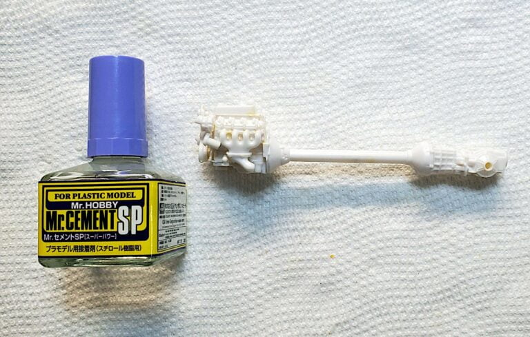 How-to-Use Liquid Cement for Plastic Models • Canada's largest ...