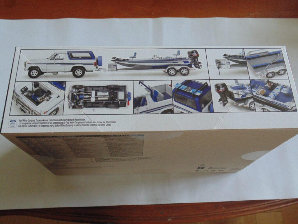 Revell 1980 Ford Bronco Bass Boat and Trailer Set Build Part 1 • Canada ...