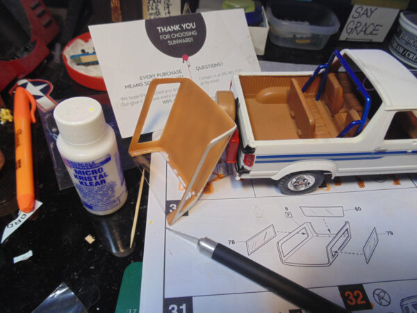 Revell 1980 Ford Bronco Bass Boat and Trailer Set Build Part 5 • Canada ...