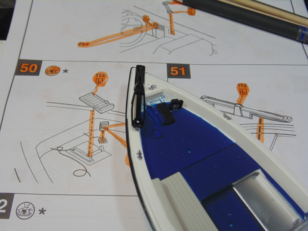 Revell 1980 Ford Bronco Bass Boat and Trailer Set Build Final Part 6 ...