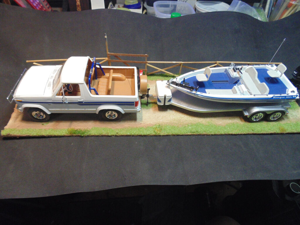 Revell 1980 Ford Bronco Bass Boat and Trailer Set Build Final Part 6 ...