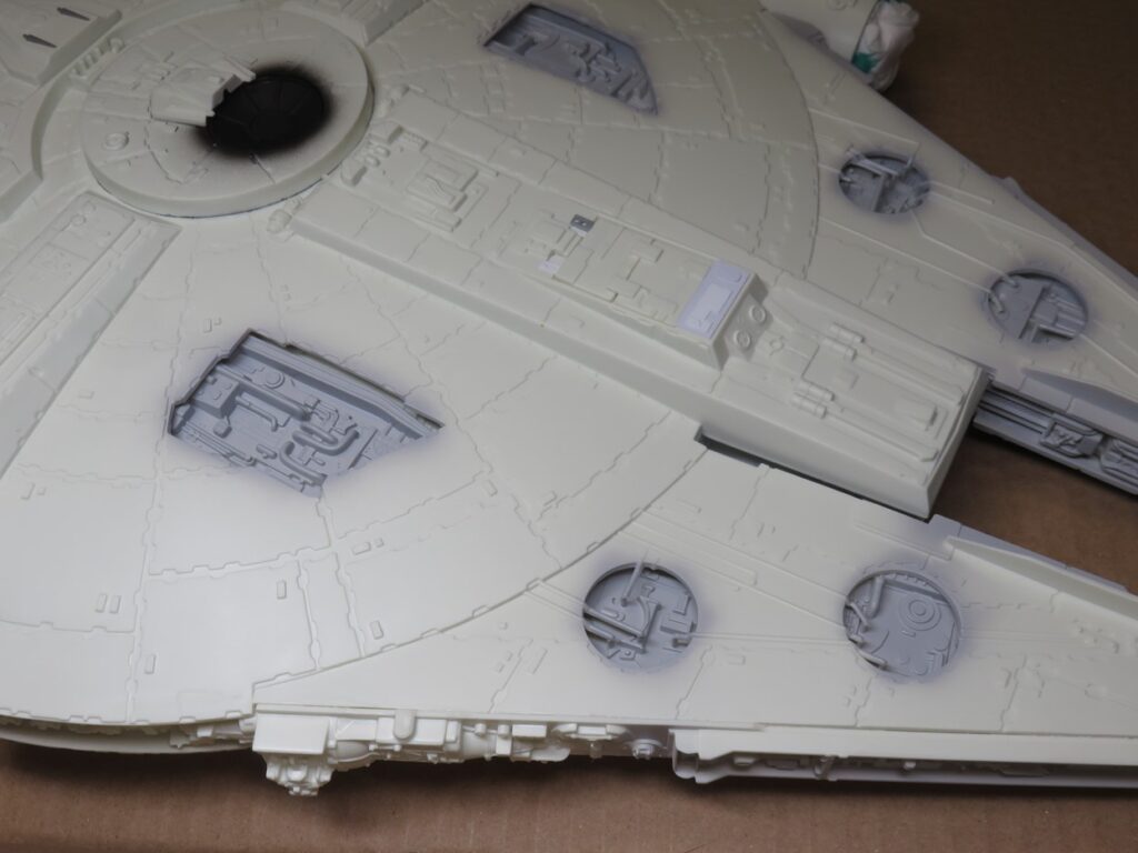 MPC Star Wars Millennium Falcon Build and Review Part 5 • Canada's ...