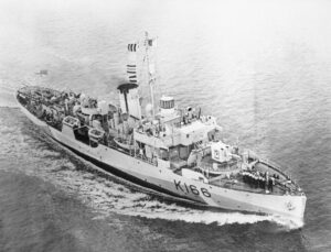 Revell HMCS Snowberry Build and Review Part 3 • Canada's largest ...