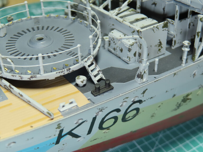 Revell HMCS Snowberry Build and Review Part 12 • Canada's largest ...
