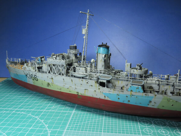 Revell HMCS Snowberry Build and Review Part 14 • Canada's largest ...