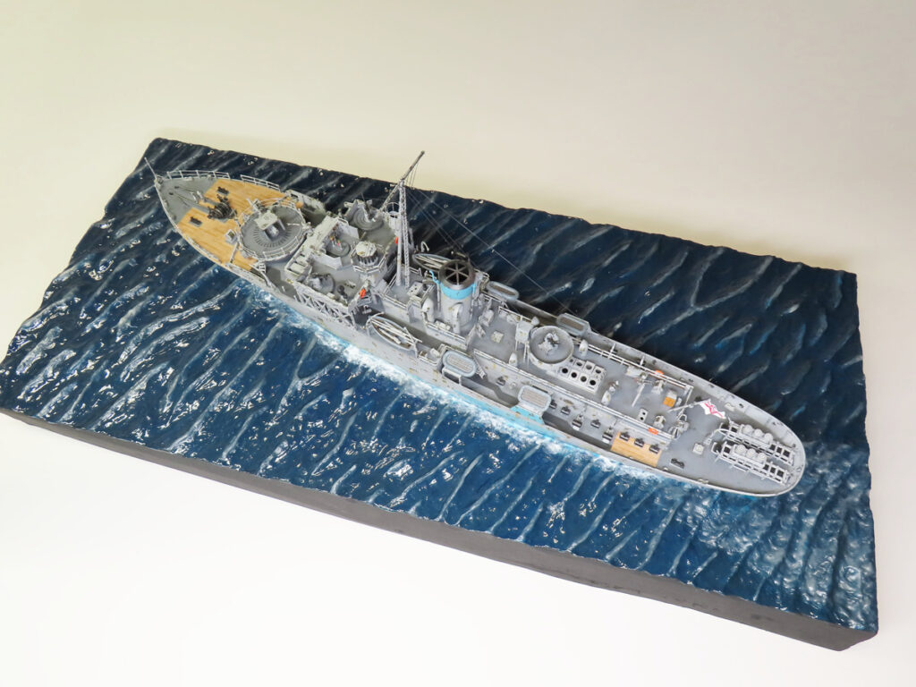 Revell HMCS Snowberry Build and Review Completed Images Part 17 ...